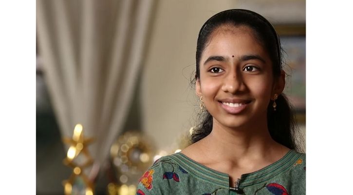 Indian School Girl Invents Iron Cart Powered By Solar Energy To Save Planet