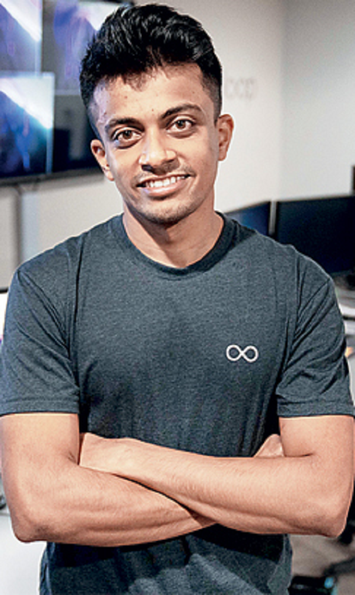 First Indian To Travel Inside A Hyperloop Pod