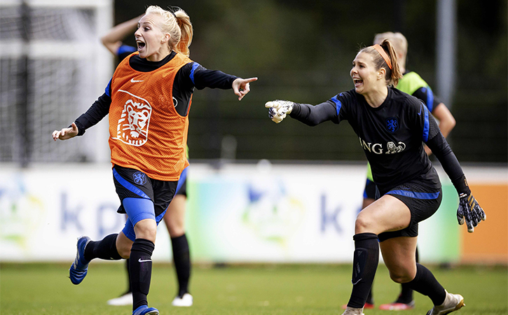 FIFA Introduces New Rules For Women Players, They'll Now Get 14-week ...