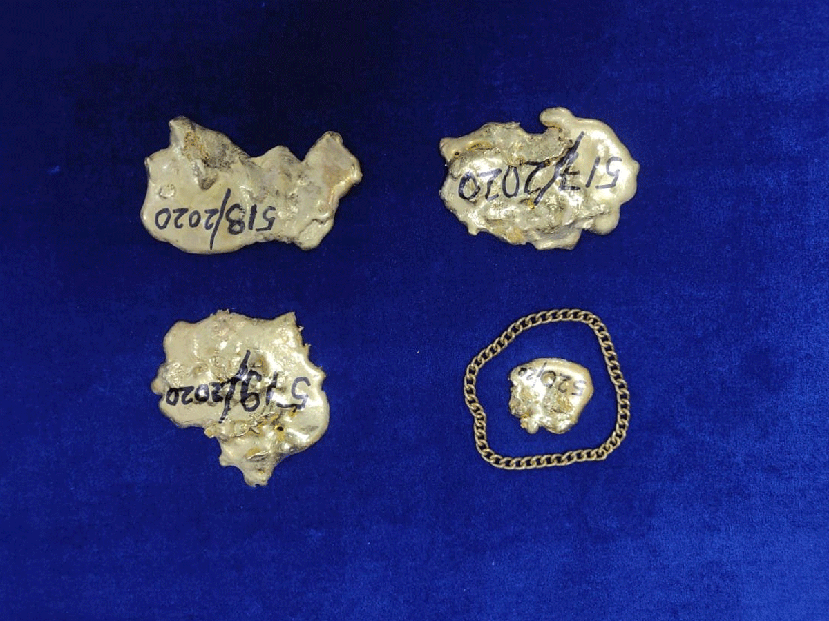 Man Tries To Smuggle Gold Concealed Inside Facemask, Arrested; Second ...