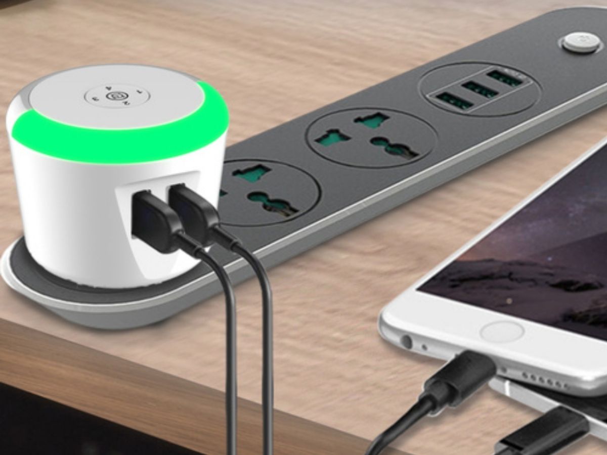 Cool Chargers To Keep Your Mobile Devices Juiced Up Every Time