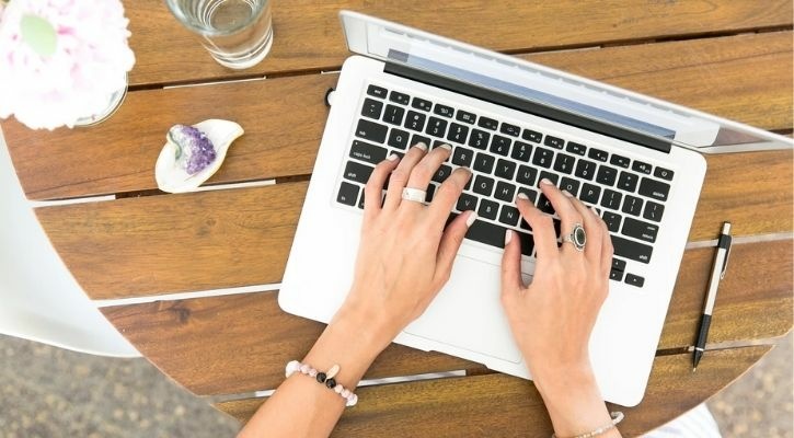 Kids Who Write With Hand Learn Faster Remember More Than Kids Who Type