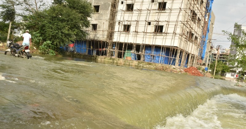 Hyderabad Sees Its Worst Floods Because Of Encroachment Of Water Bodies ...