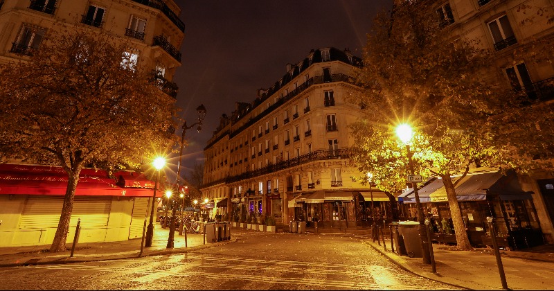 700-KM Long Traffic Jam In Paris As Residents Flee Ahead Of 2nd COVID ...
