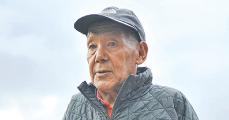 Ang Rita Sherpa, First To Scale Everest 10 Times Without Bottled Oxygen ...