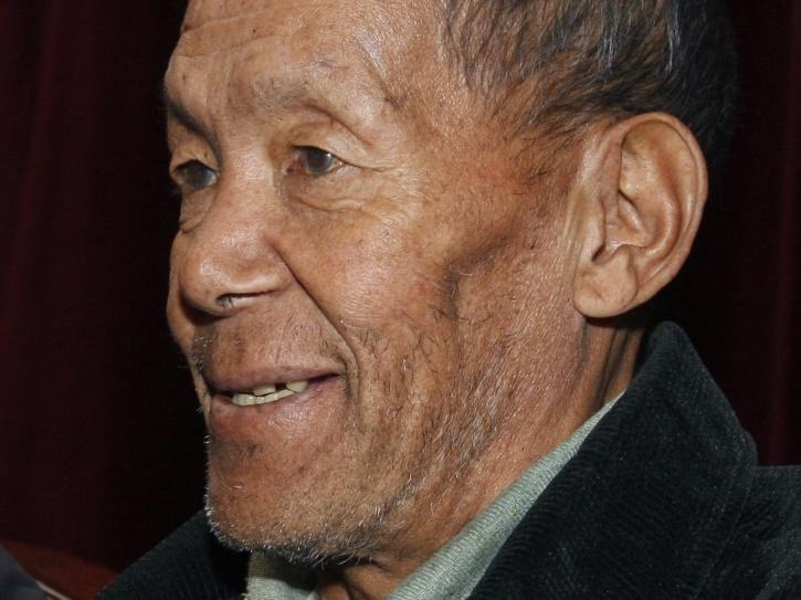 Ang Rita Sherpa, First To Scale Everest 10 Times Without Bottled Oxygen ...