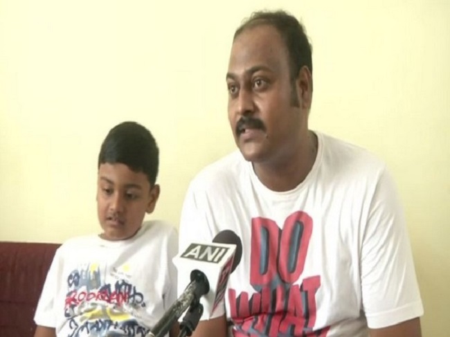 7-Year-Old Boy Sets Record By Naming 150 Car Logos In 1 Minute