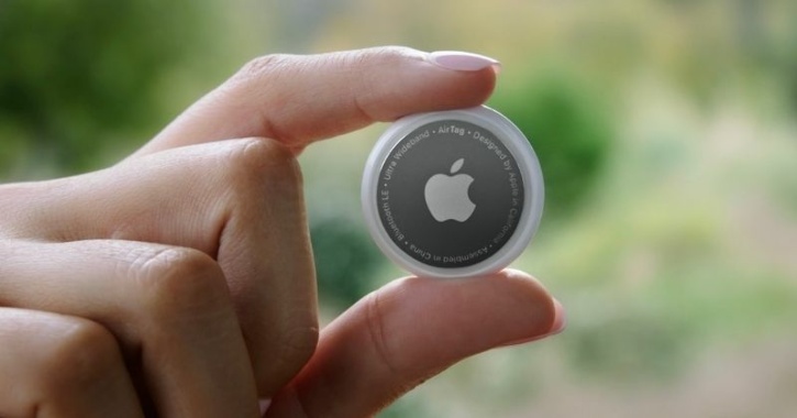 Apple AirTag Coin Sized Item Tracker For 3000 A Piece In India Apple AirTag Coin Sized Item Tracker For 3000 A Piece In India