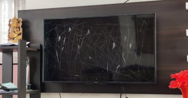 Reddit User Shares Picture Of TV His Mother Scratched With A Knife!