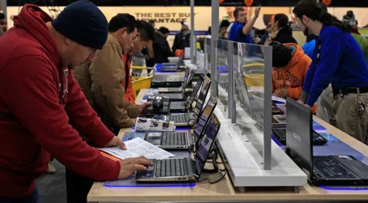 The Pandemic Laptop Shortage Is Phasing Away, As Demand Drops, Data Shows