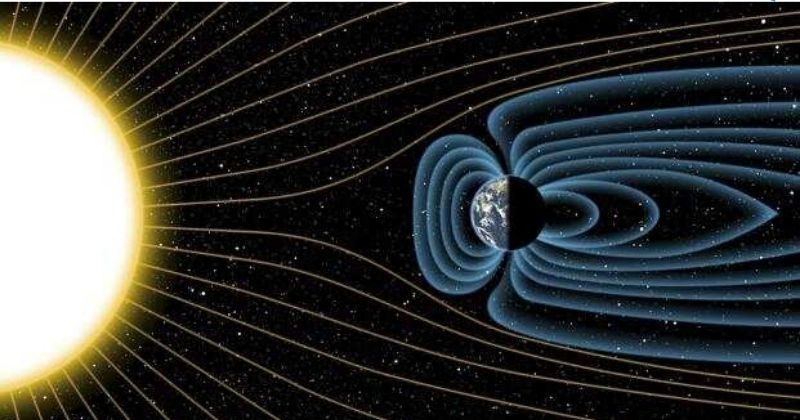 Earths Magnetic Field Has A Life Cycle Of 200 Million Years