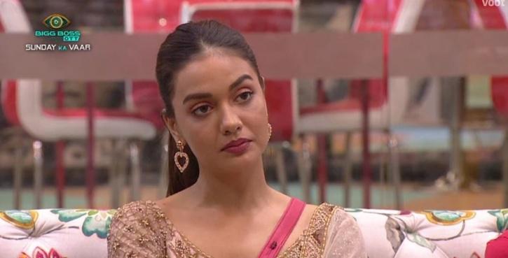 Bigg Boss Ott Divya Agarwal Calls Out Karan Johar For Bashing Her