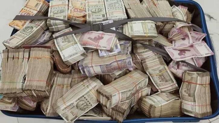 Demonetisation Couldn't Stop People From Hoarding Cash, Recent Multi ...