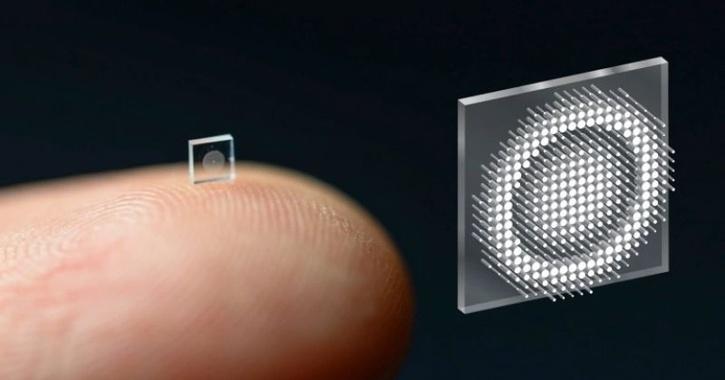 Extremely Small Nano Cams Could Replace iPhone's Ugly Camera Bumps