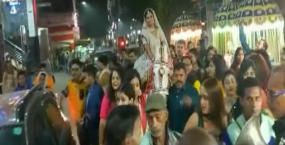 Bihar Bride Rides Horse To Her Wedding Venue