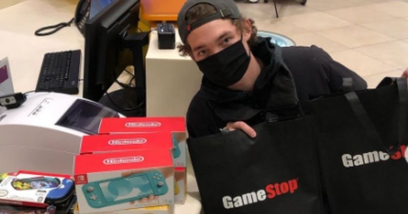 Guy Sent Video Game Consoles To Children's Hospital, With GameStop ...