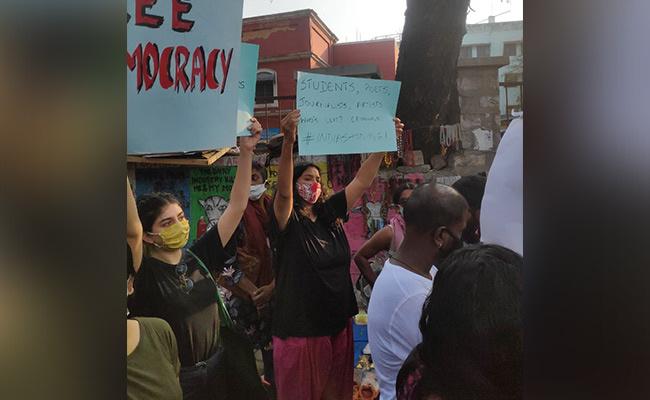 Disha Ravi Case: Massive Protest In Bengaluru Against Arrest ...
