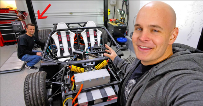 JerryRigEverything: Man Builds 'Tesla' In His Garage During Quarantine