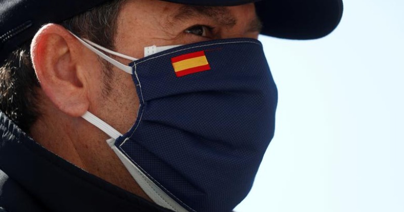 Two Masks Better Than One: Close Fitting Gives More Protection, Says Study