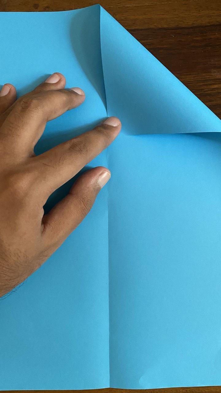 DIY Guide To Building A Paper Plane Effortlessly