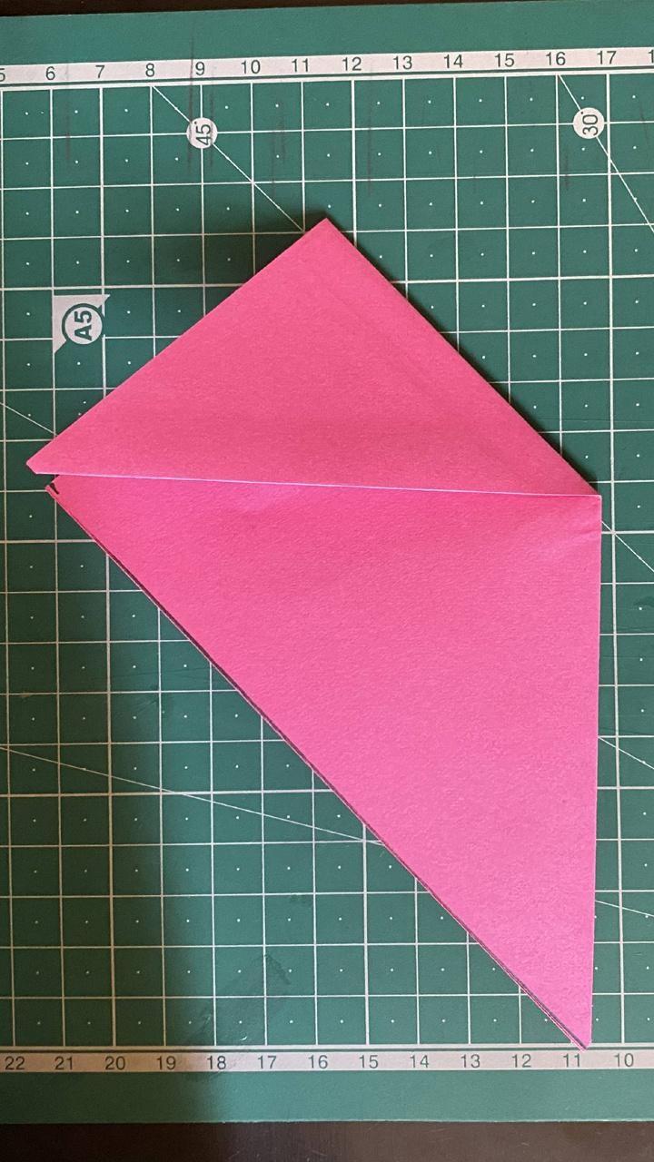 How To Make An Origami Bookmark