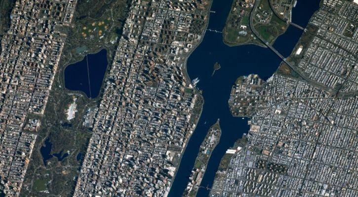 Canon Allows You To Capture Earth Images By Controlling A Satellite In ...