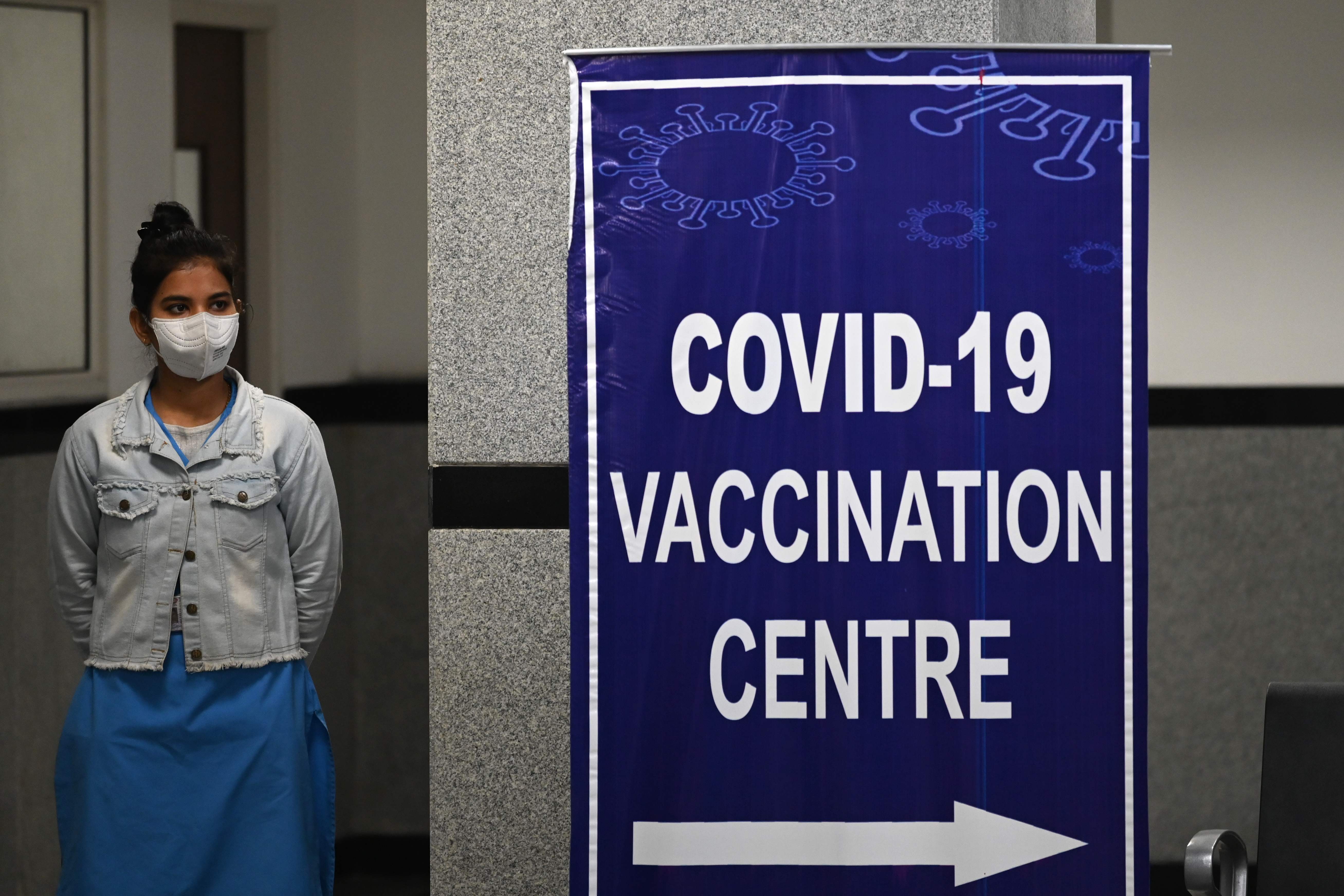 Sanitation Worker Becomes The First Person To Receive COVID-19 Vaccine ...