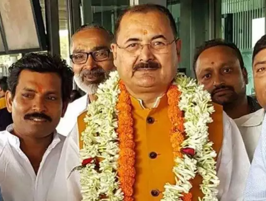 'Avian Flu Spread Because Modi Fed Birds': Samajwadi Party Leader's ...