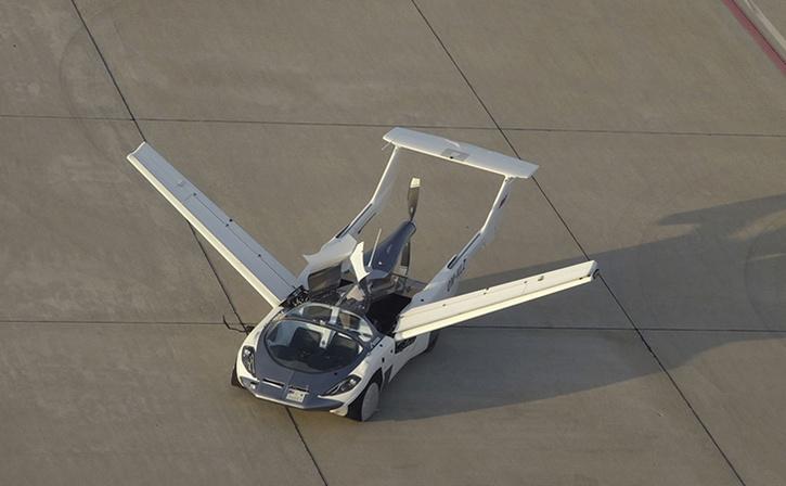 Science Fiction Is Now A Reality: Flying Car Completes First Ever Inter ...