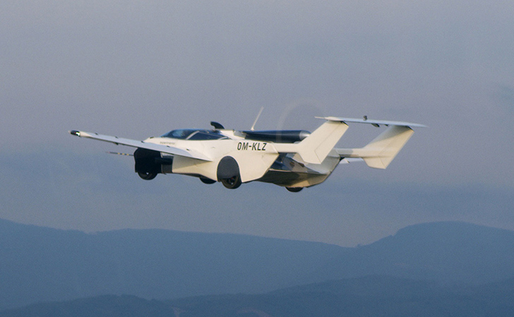 Science Fiction Is Now A Reality: Flying Car Completes First Ever Inter ...