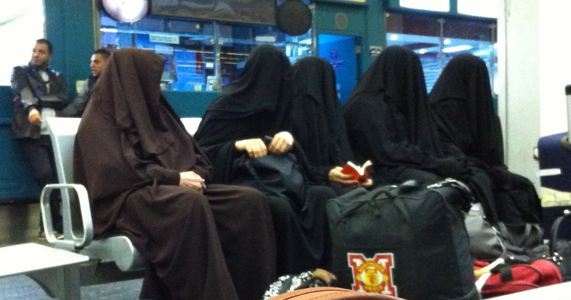 Covid Positive Indonesian Man Disguises As Wife In Burqa To Illegally ...