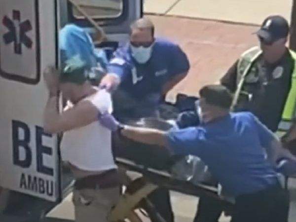 US Man Escapes From Ambulance In Viral Video