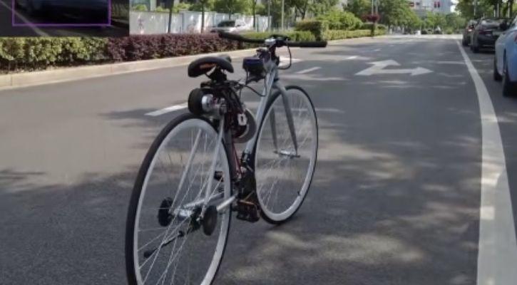 Engineer Built Self-Riding, Self-Balancing Bicycle That Can Never Fall Down