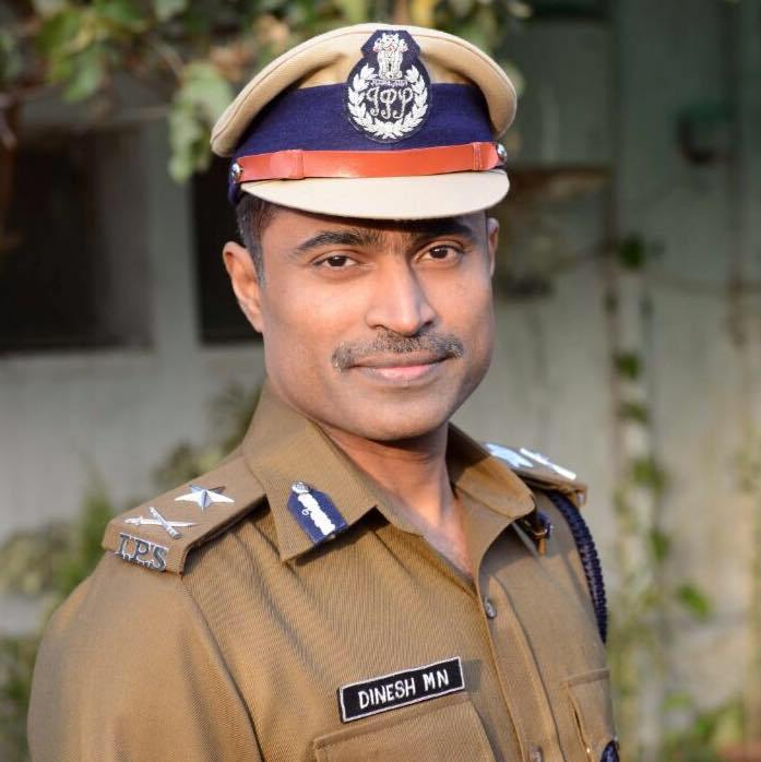 वो IPS जो खु़द 7 साल सलाखों के पीछे रहा और रिहा होते ही 'सिंघम' बन ...