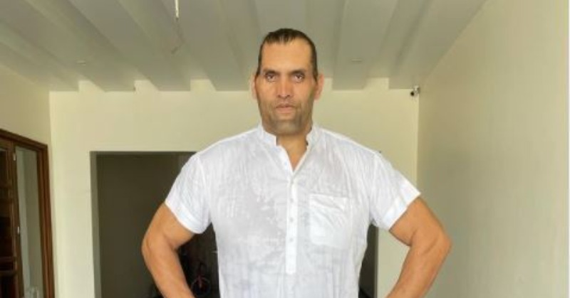 Netizens Make Bizarre Requests To The Great Khali