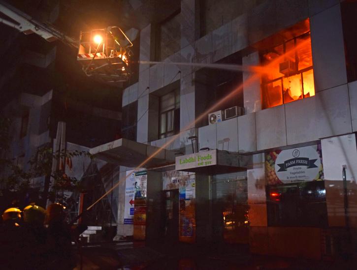 Mumbai Mall Fire: Death Toll Rises To 9, Over 70 Rescued From COVID ...