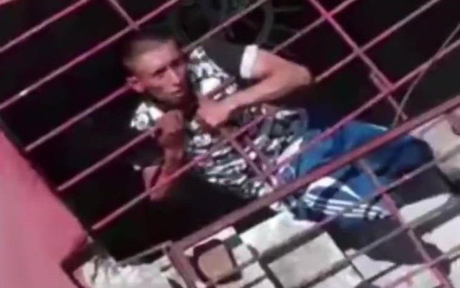 Burglar In Mexico Rescued By Police After Getting Head Stuck In Railing