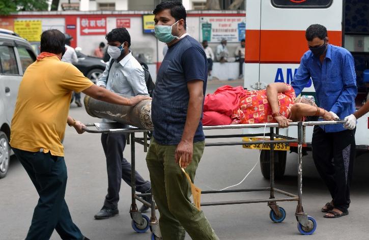 While People Are Dying Without Oxygen Treatment Yogi Sets Up Helpline while-people-are-dying-without-oxygen-treatment-yogi-sets-up-helpline