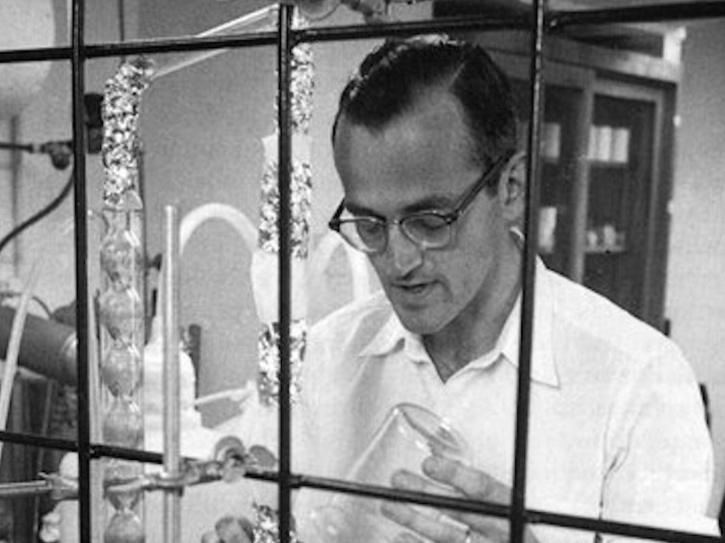 Claire Cameron: वो वैज्ञानिक जिसकी कई साल की लड़ाई के कारण आज हम सांस ...