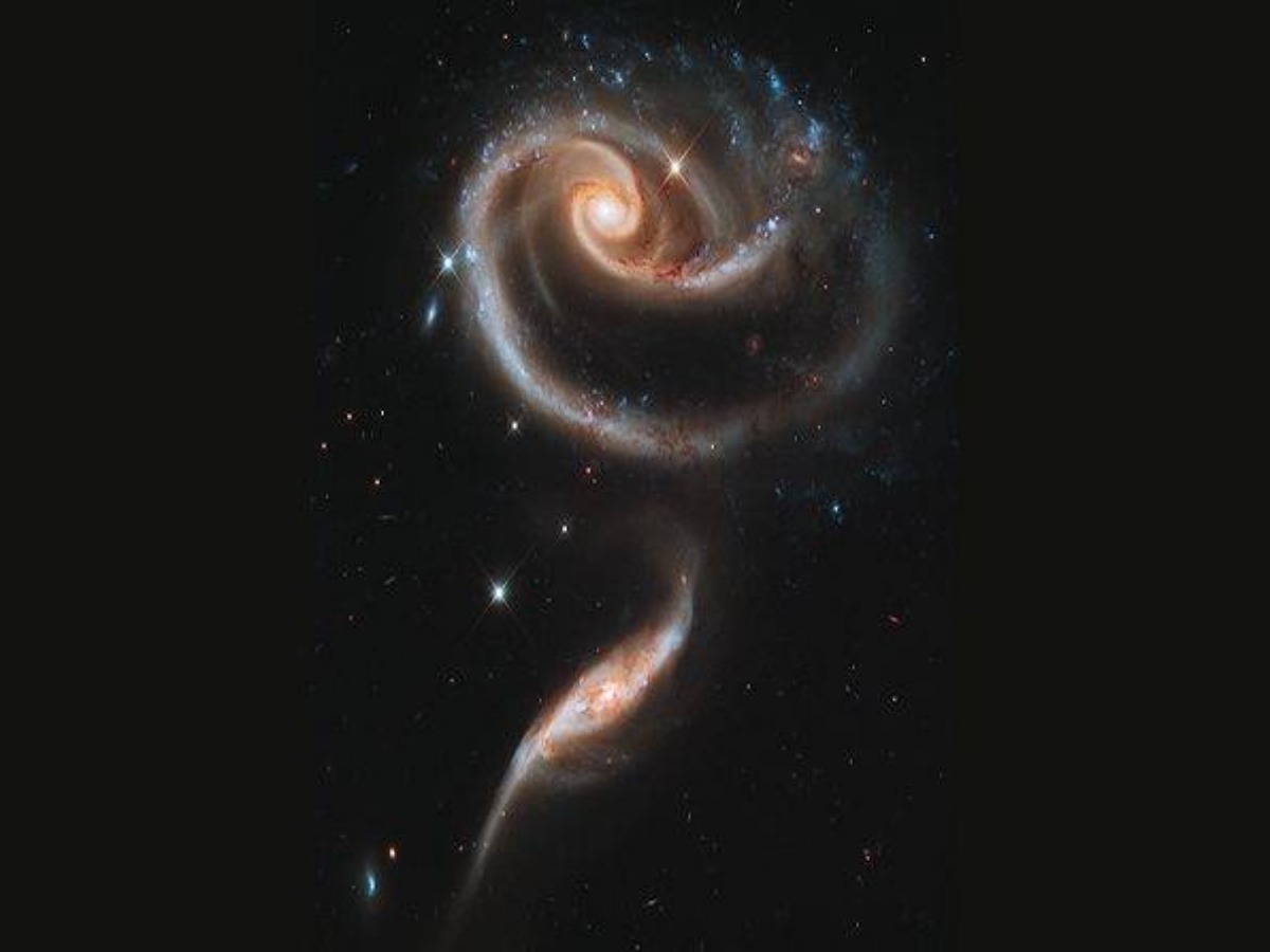 NASA के हबल स्पेस टेलिस्कोप में कैद हुई अद्भुत तस्वीर, एंड्रोमेडा में ...