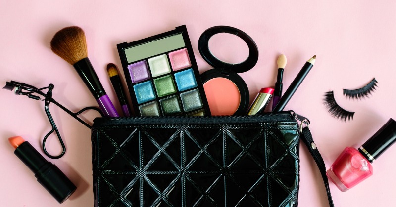 The Best Makeup Kits For Beginners!
