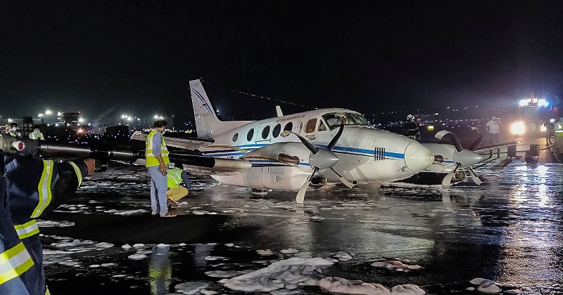 All You Need To Know About The Belly Landing Of An Aircraft At Mumbai ...