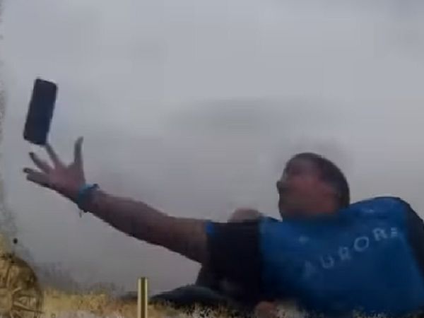 Man Catches Stranger's iPhone Mid - Air While Riding A Roller Coaster