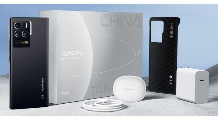 World’s First Smartphone With 18GB Of RAM Also Has 1 Terabyte Of Storage