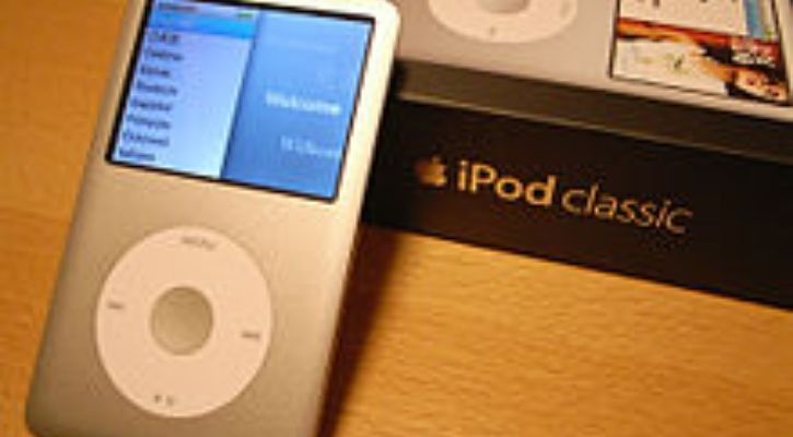 How Apple's Video iPod Unknowingly Saved 'The Office' Show From Getting ...