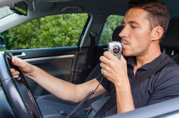 Alcohol Detection Systems Now Mandatory For All Vehicles In The Us