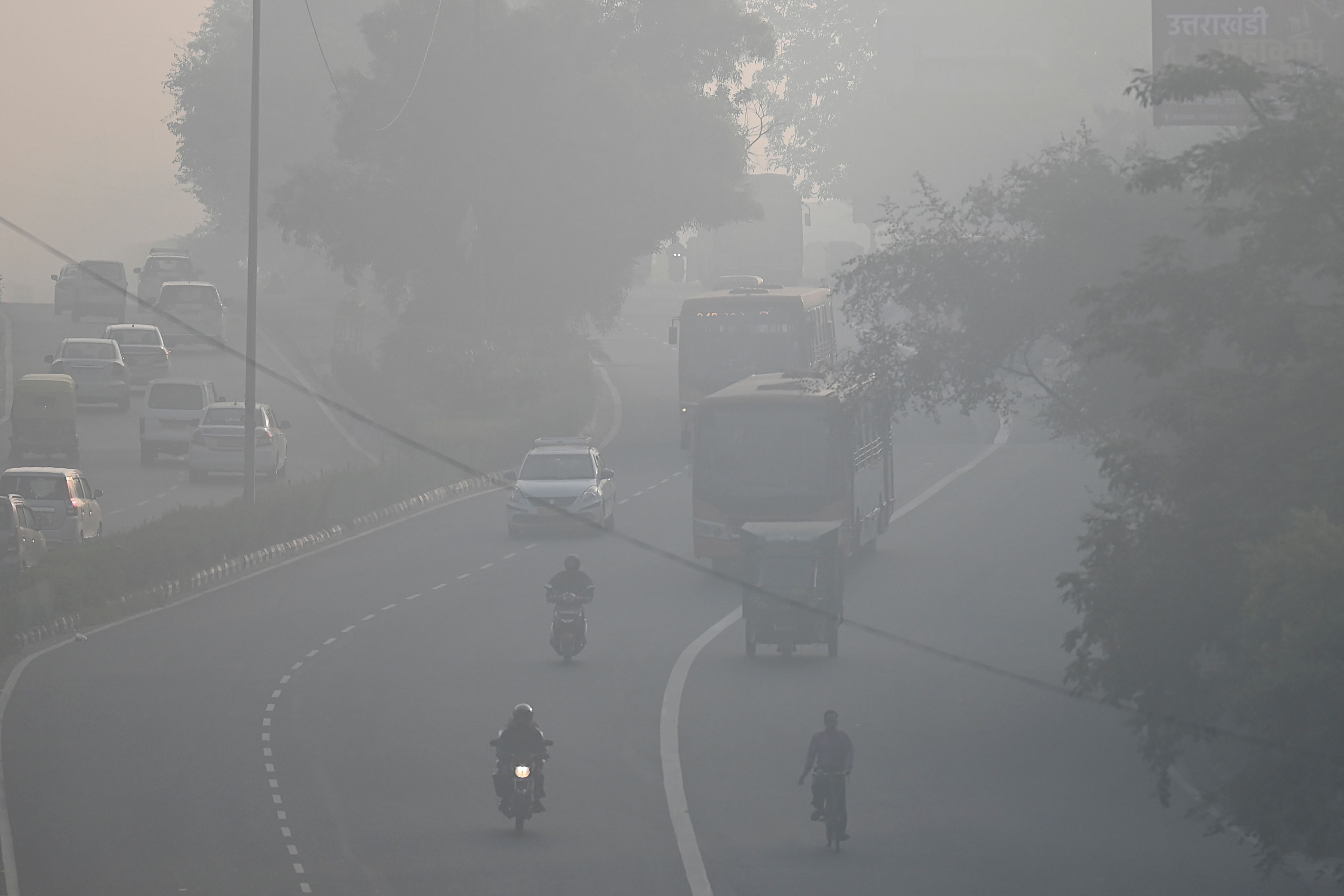 Winter Is Here! Delhi Shivers At 5 Deg Celsius, Season's Coldest So Far ...