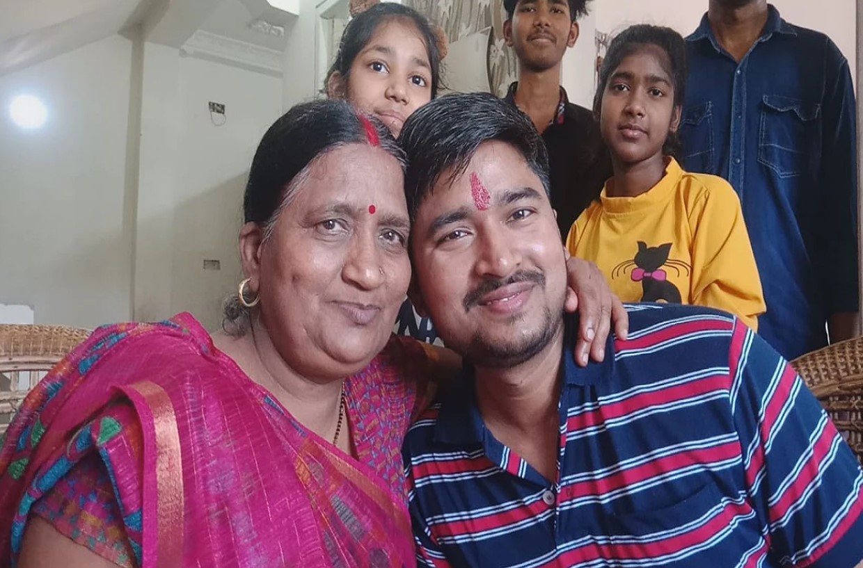 Om Prakash: किराना दुकानदार का बेटा परिस्थितियों से लड़कर बना IPS, बहुत ...