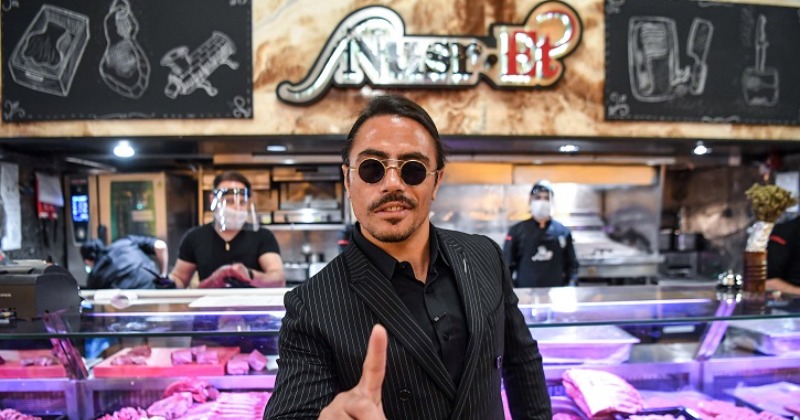 Customer's TripAdvisor Review Bashes Salt Bae's London Restaurant