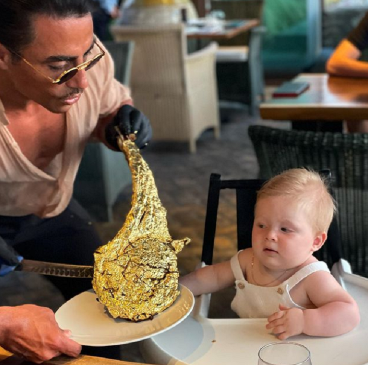 Customer's TripAdvisor Review Bashes Salt Bae's London Restaurant